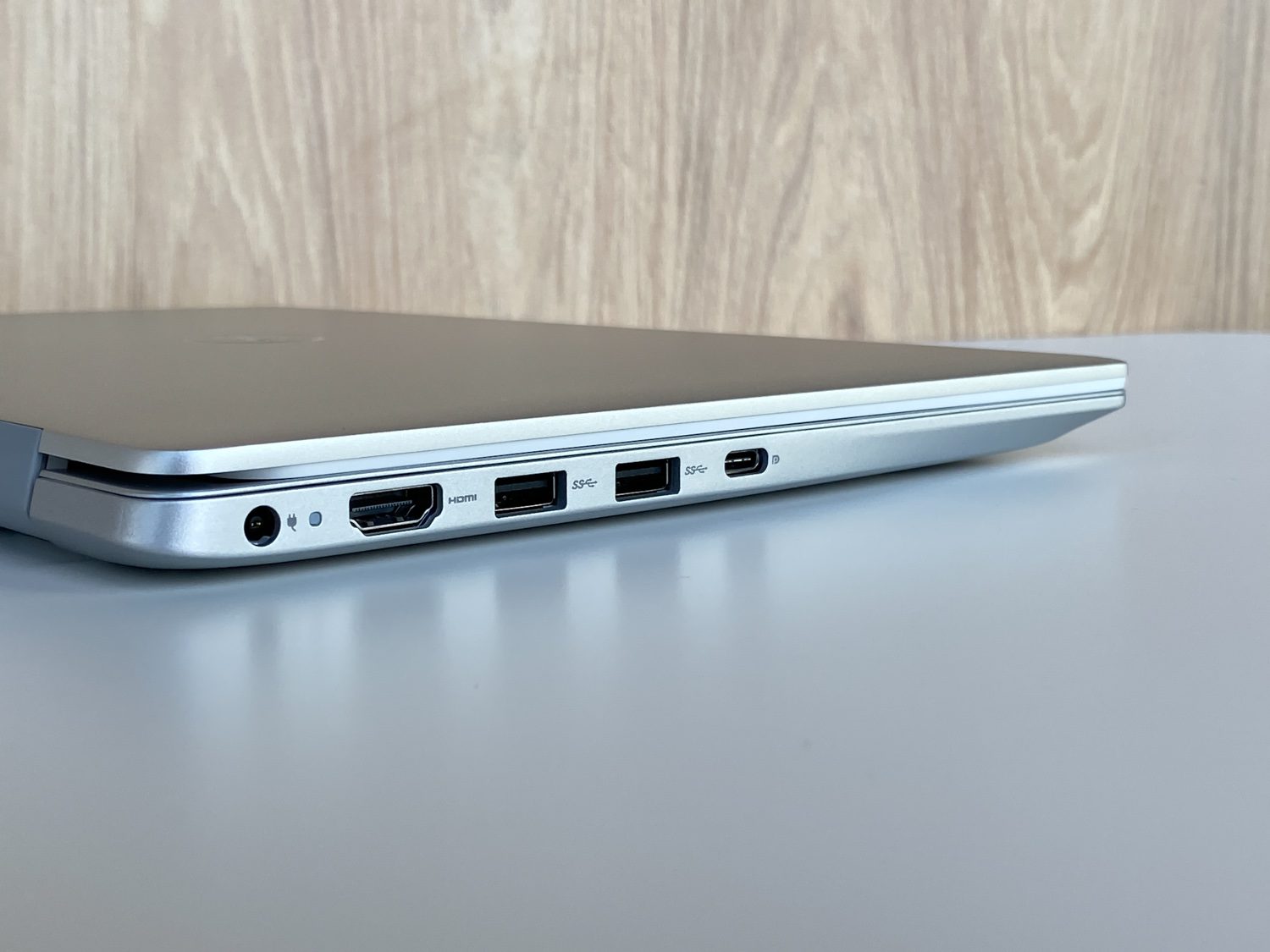 Recenzja Dell Inspiron 5490 – multimedialne oblicze mobilności – Geex