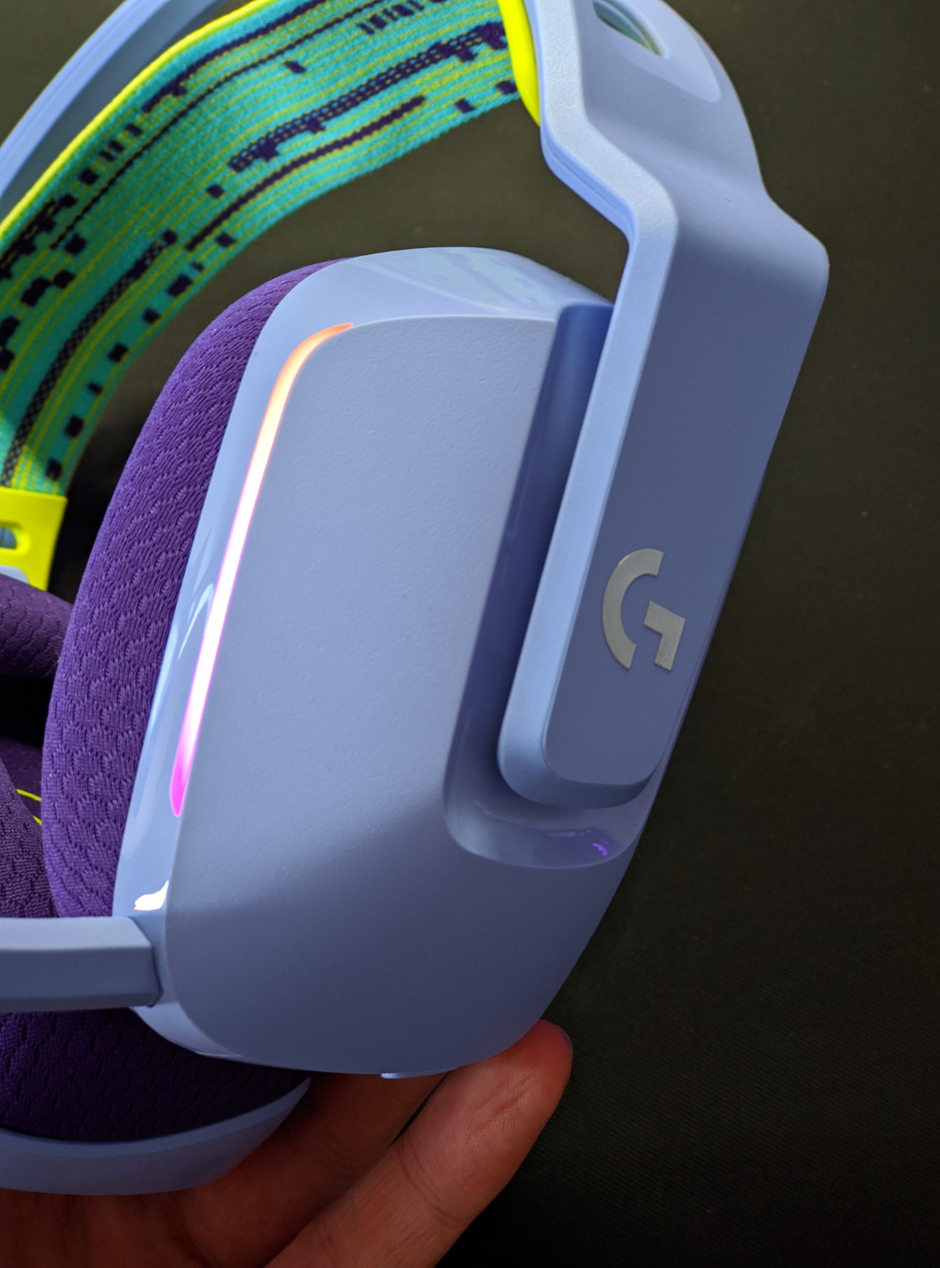 Recenzja słuchawek Logitech G733 LIGHTSPEED – wygodnie i ślicznie ...