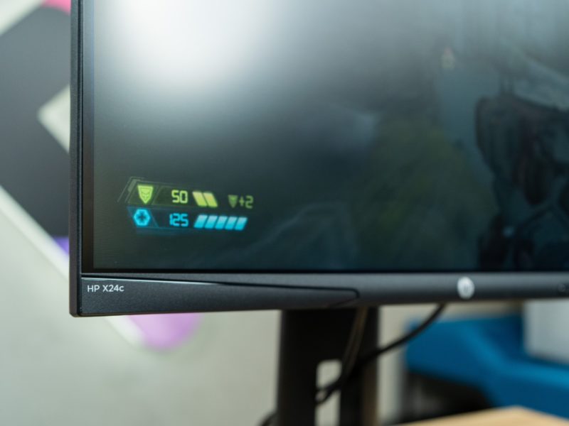 Testujemy HP X24c Curved. Gamingowy monitor z zakrzywionym ekranem w ...