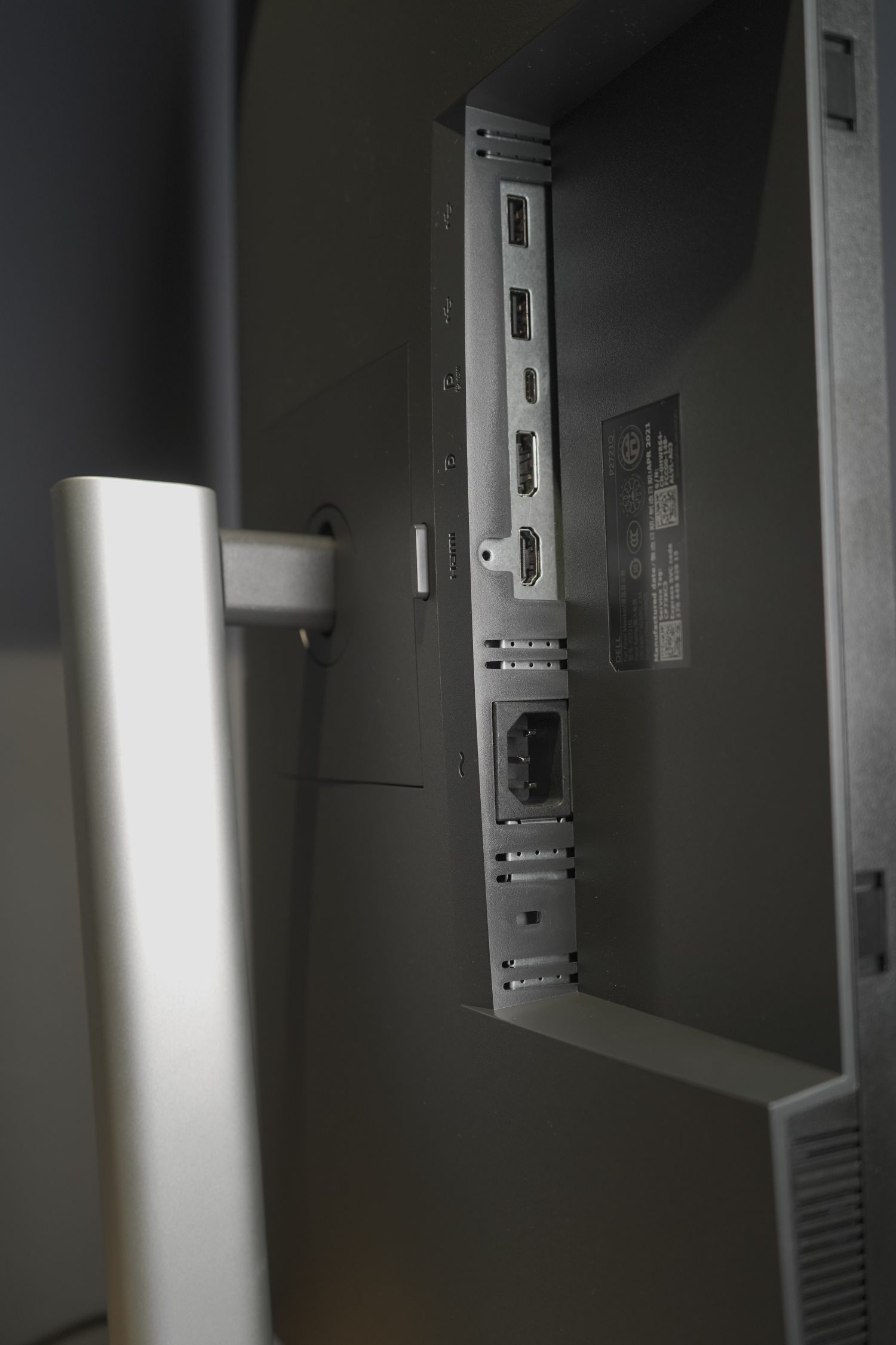 Test i recenzja monitora 4K Dell P2721Q – Geex