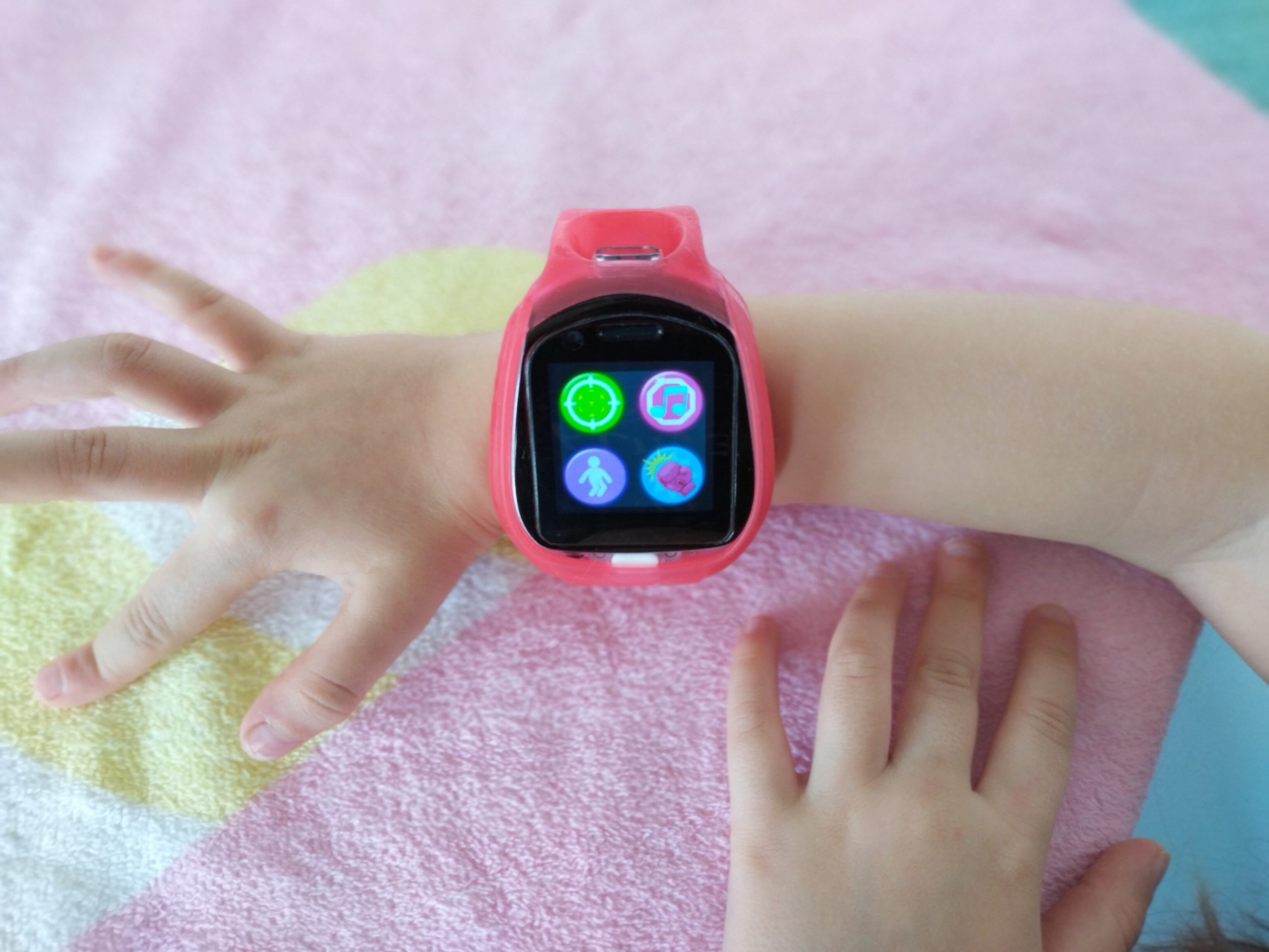 Test i recenzja smartwatcha Tobi 2 – Geex