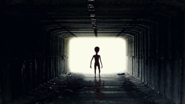 Strefa 51 – szpiegowskie samoloty, UFO i Naruto