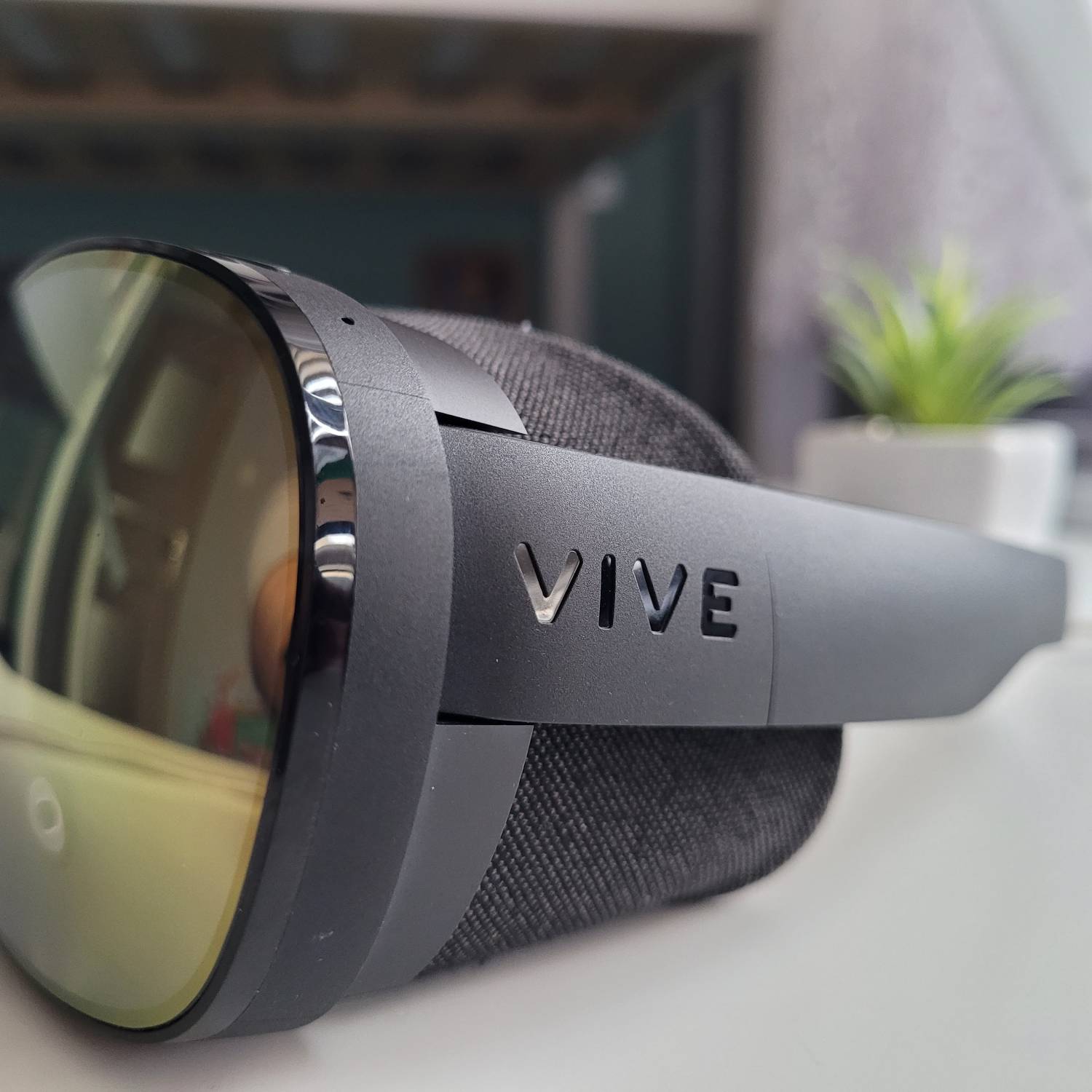 Test i recenzja okularów HTC Vive Flow