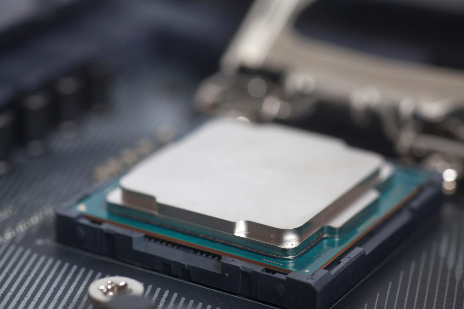 Ranking procesorów 2025. Najlepsze CPU od Intela i AMD – Geex