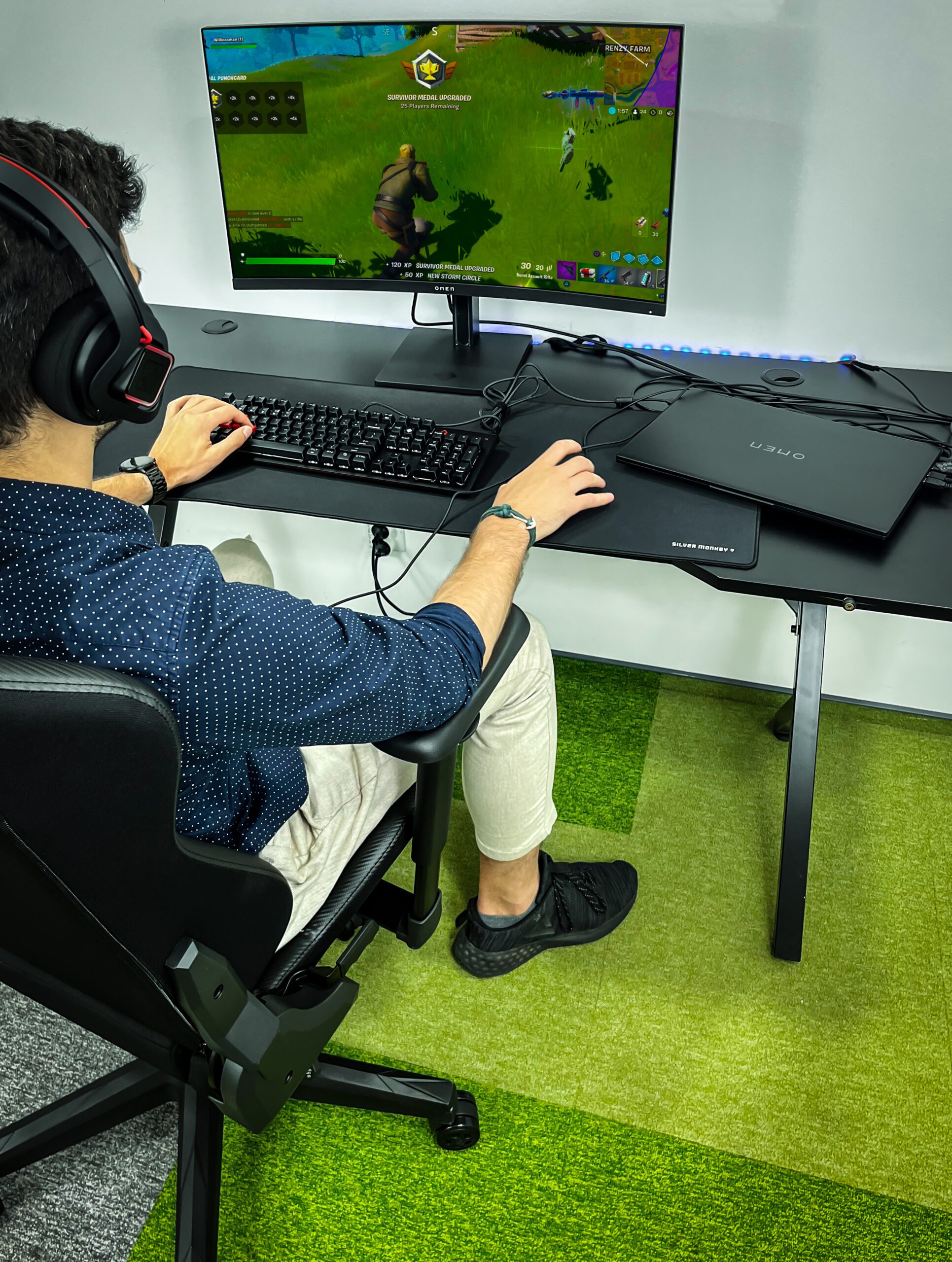 Wyposażamy stanowisko gracza z HP i HyperX – Geex