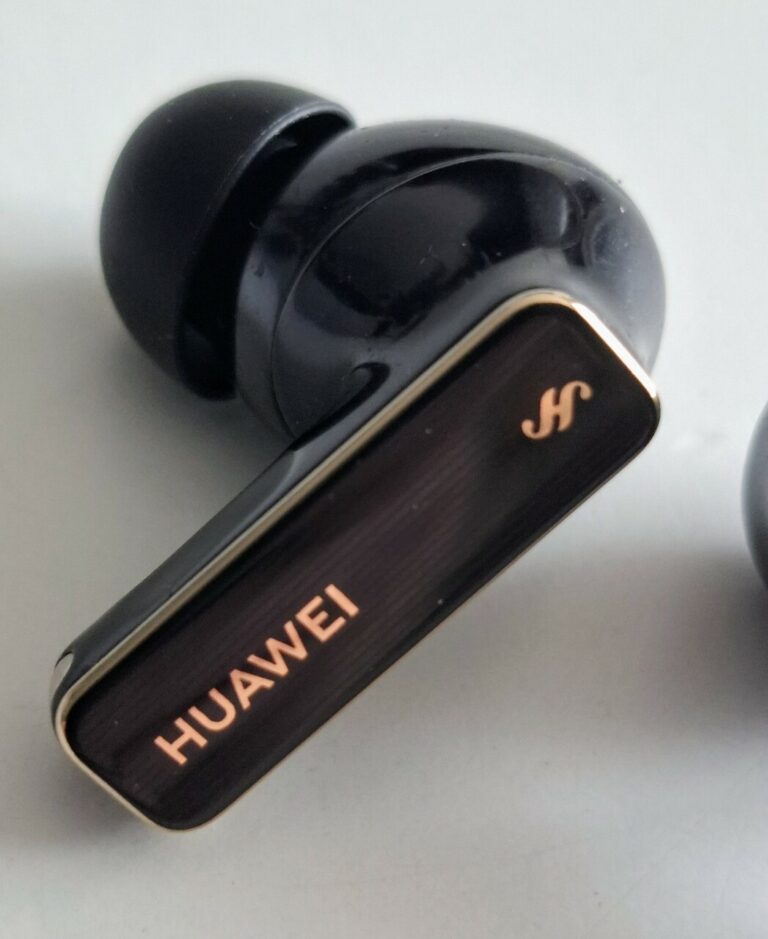 Test i recenzja słuchawek Huawei FreeBuds 4 Pro